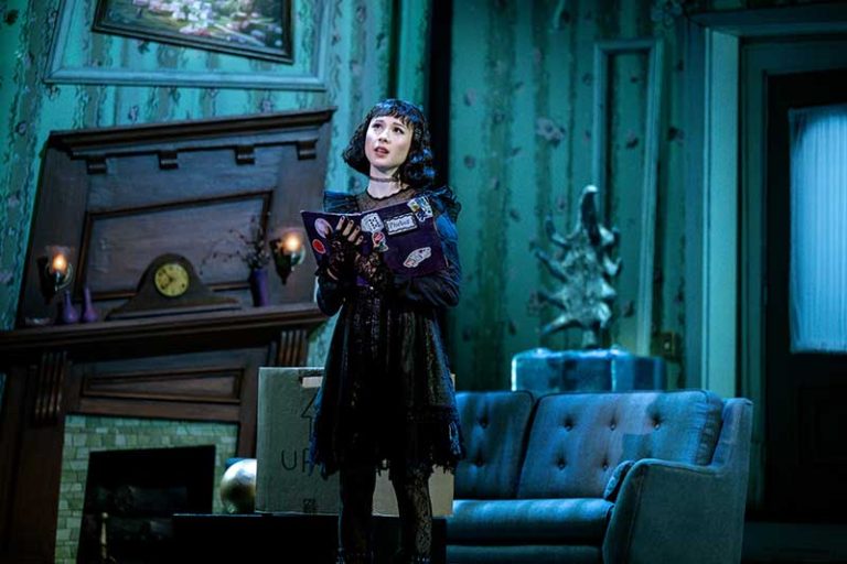 Beetlejuice The Musical Review – A Wild Ride at Melbourne’s Regent ...